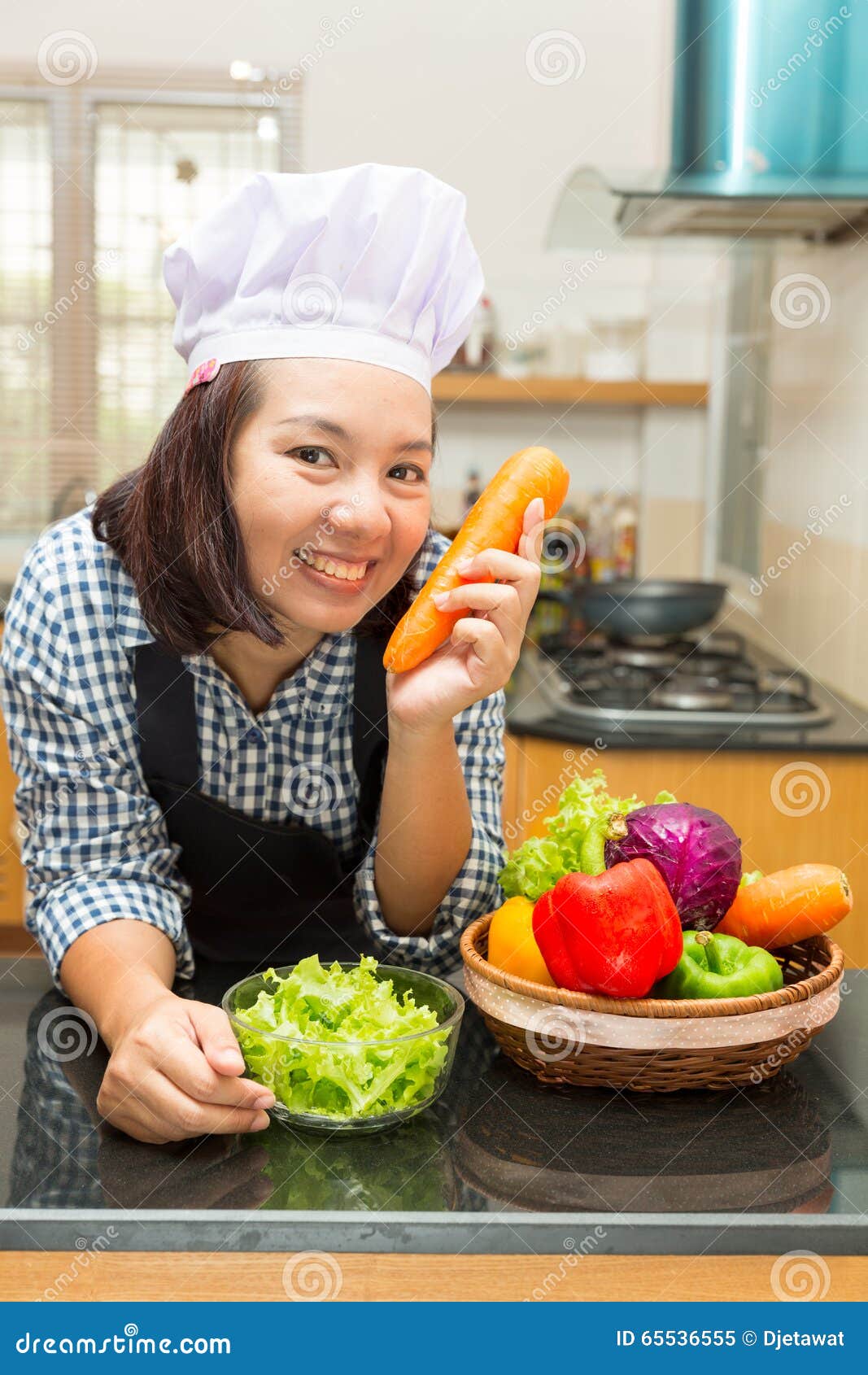 Lady Chef Preparing Ingredient To Make Salad Stock Image - Image of ...