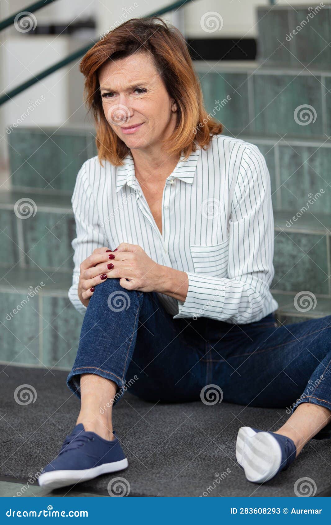 Lady Has Fallen Down Stairs and Hurt Knee Stock Image - Image of knee ...