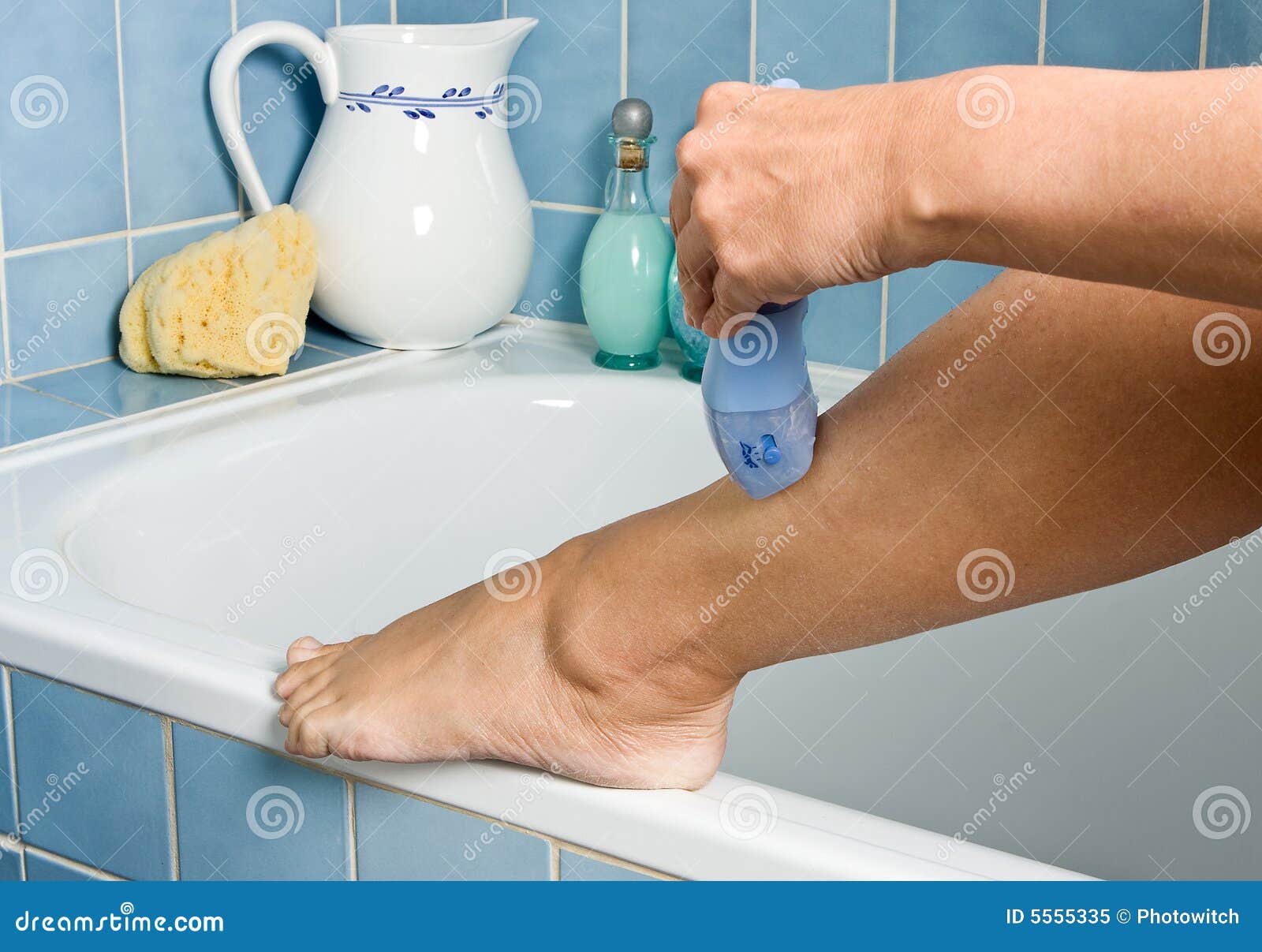 Lady shave stock image. Image of silky, remove, female - 5555335
