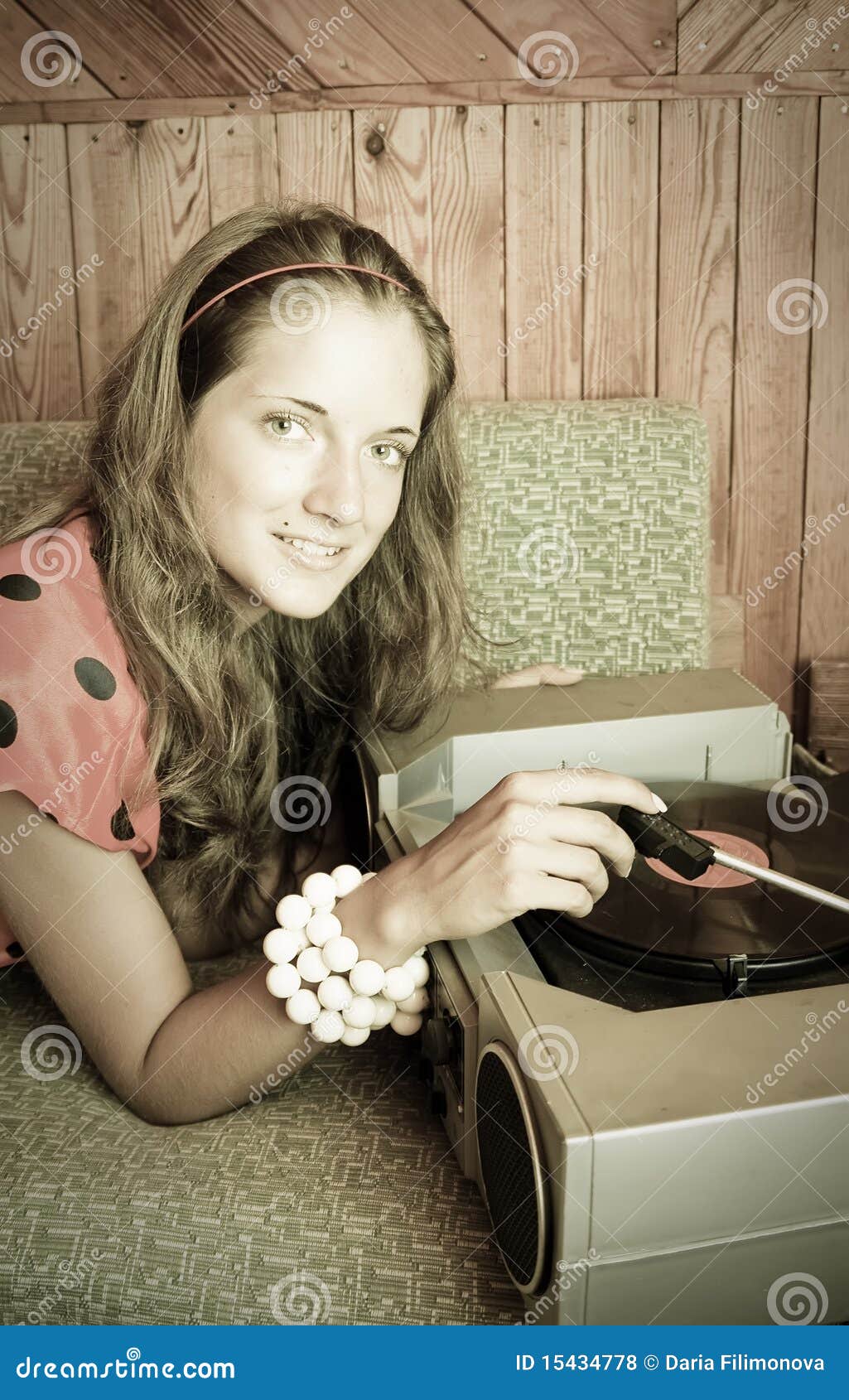Lady with Vinyl Plate and Record Player Stock Photo - Image of interior ...