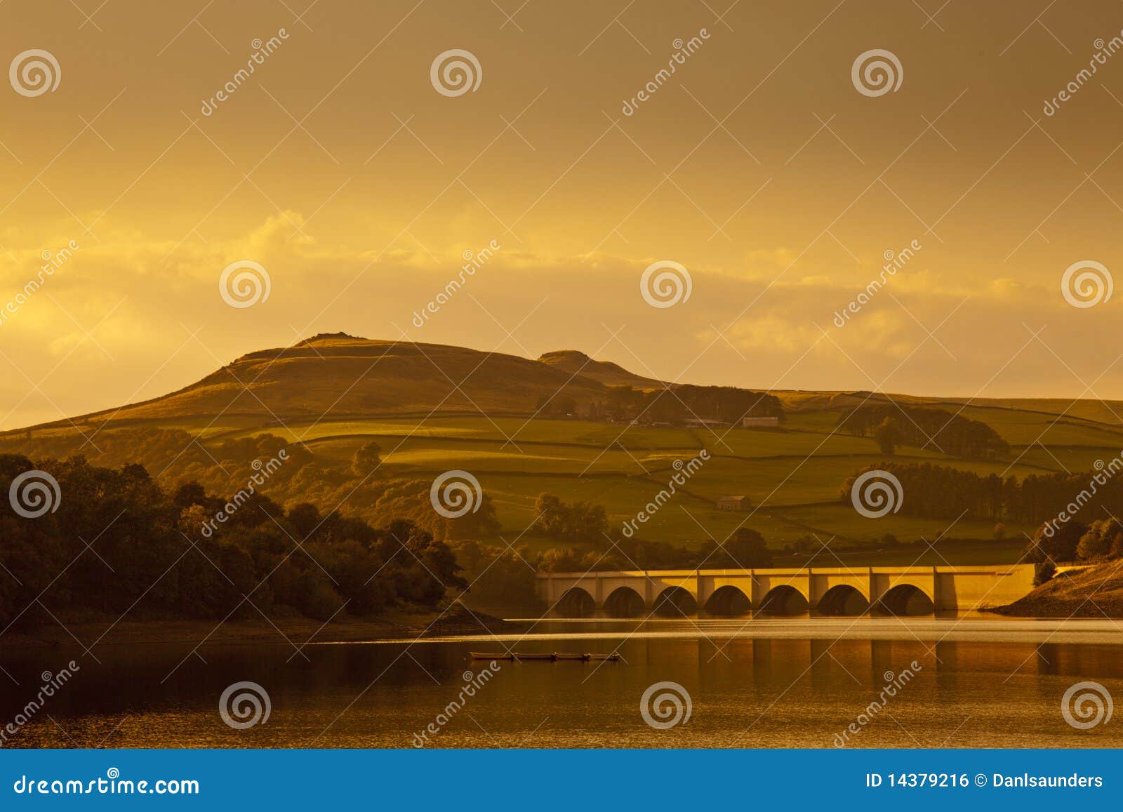 Ladybower Reservoir Sinkhole Royalty-Free Stock Photography ...