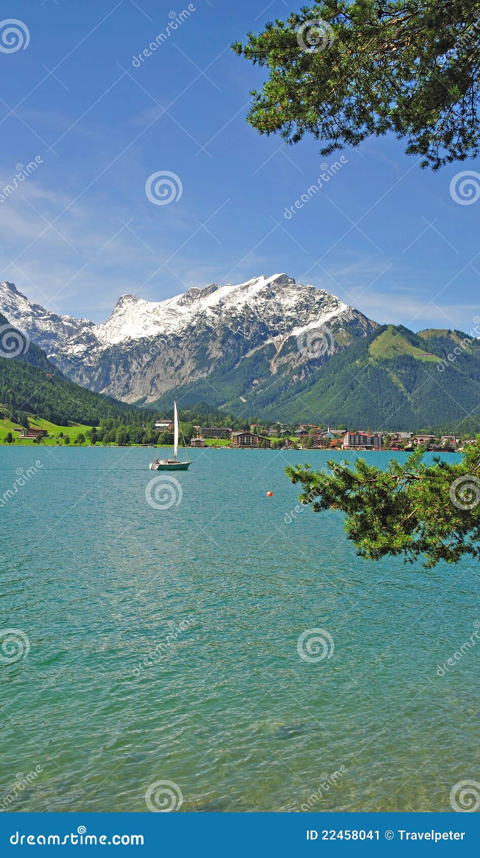 Lago Achensee, Tirolo immagine stock. Immagine di turismo - 22458041