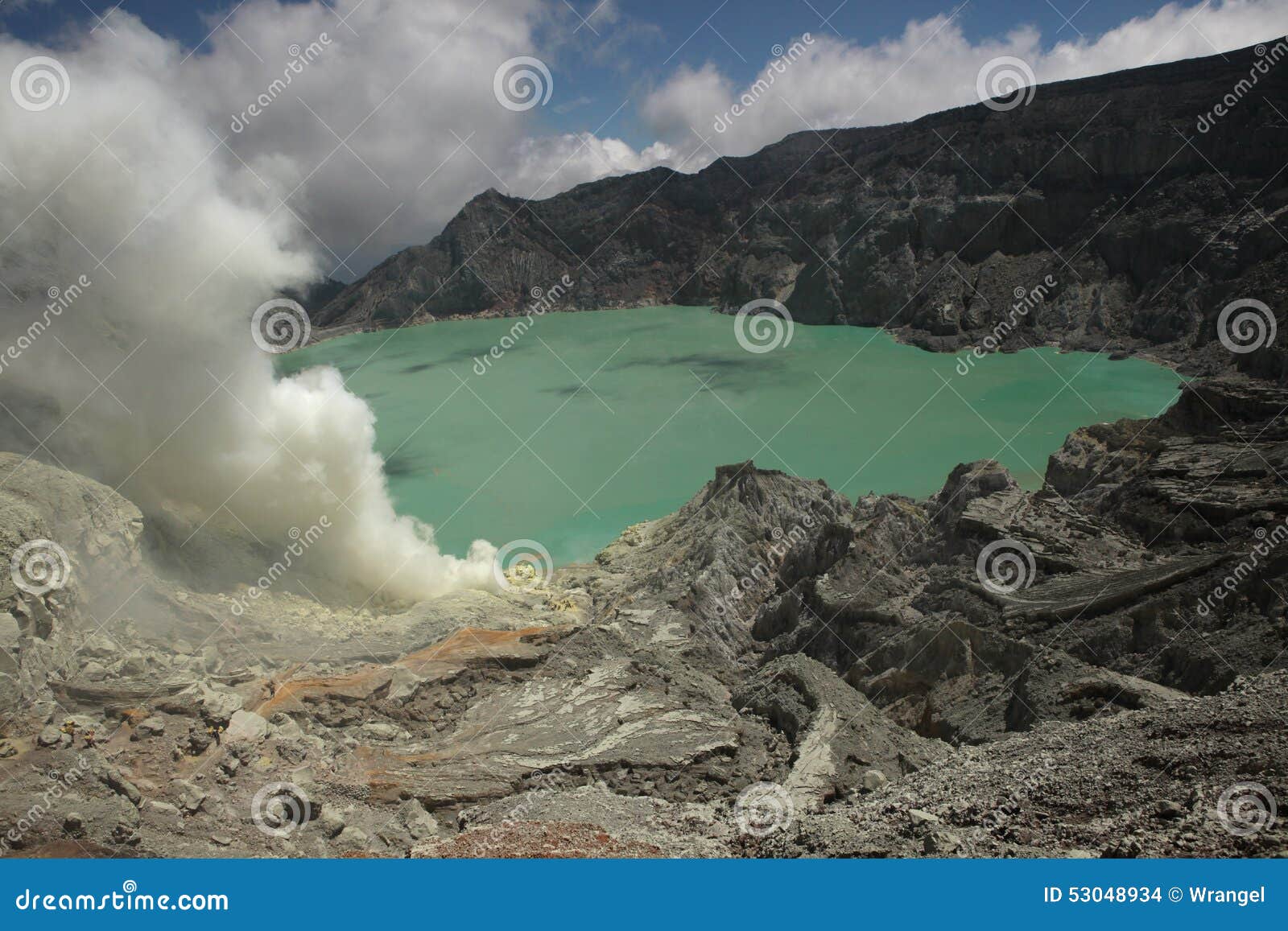 Lago Acido a Kawah Ijen, East Java, Indonesia Fotografia Stock ...