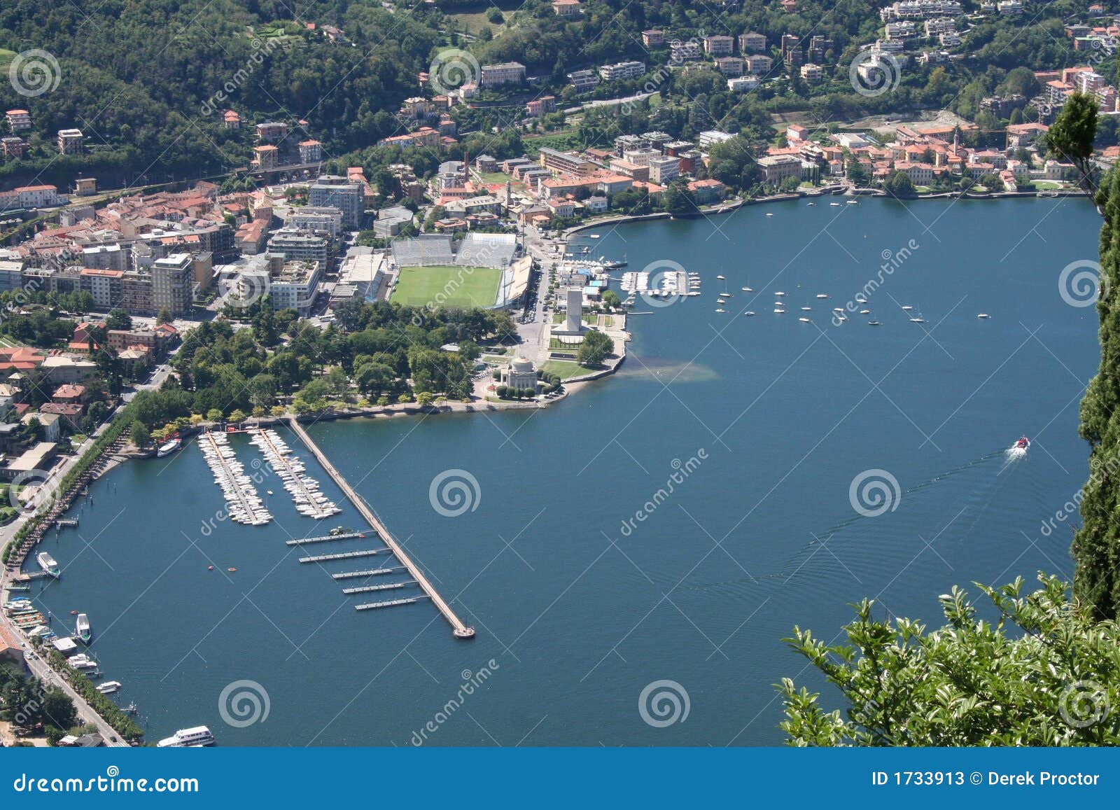 Lago Como Della Città Di Como Immagine Stock - Immagine di preso ...