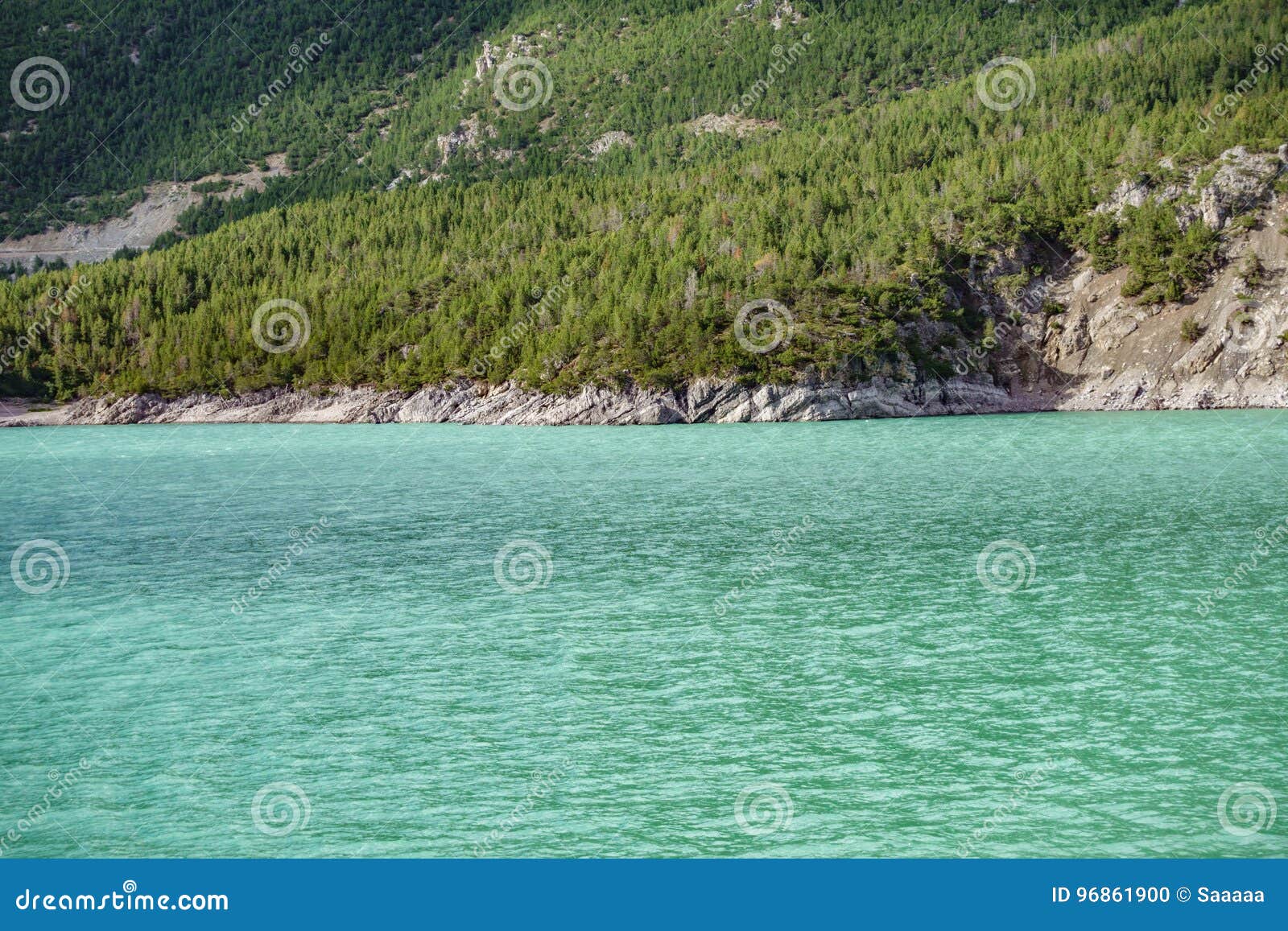 Lago De Cancano - Provincia De Bormio De Sondrio Foto de archivo ...