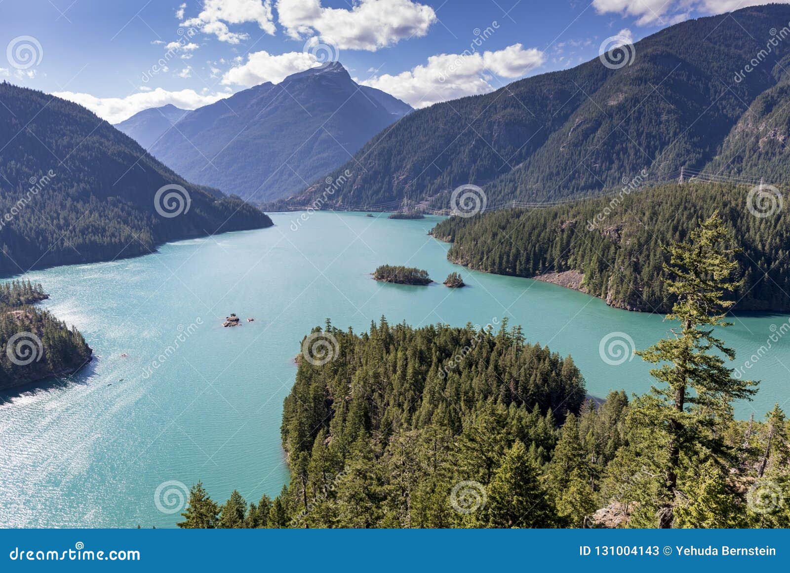 Lago diablo imagen de archivo. Imagen de washington - 131004143