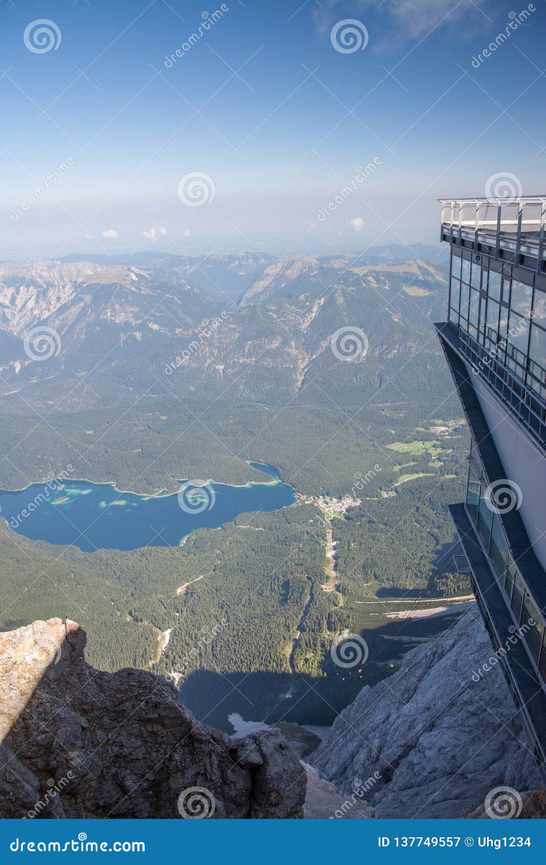 Lago Eib En El Zugspitze, Baviera, Alemania Imagen de archivo - Imagen ...
