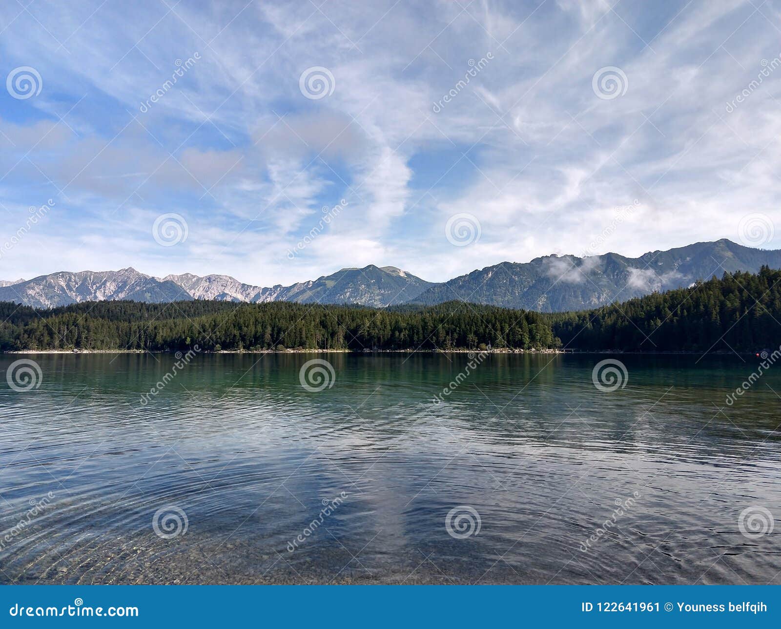 Lago 3 Eibsee imagem de stock. Imagem de tiro, bonito - 122641961