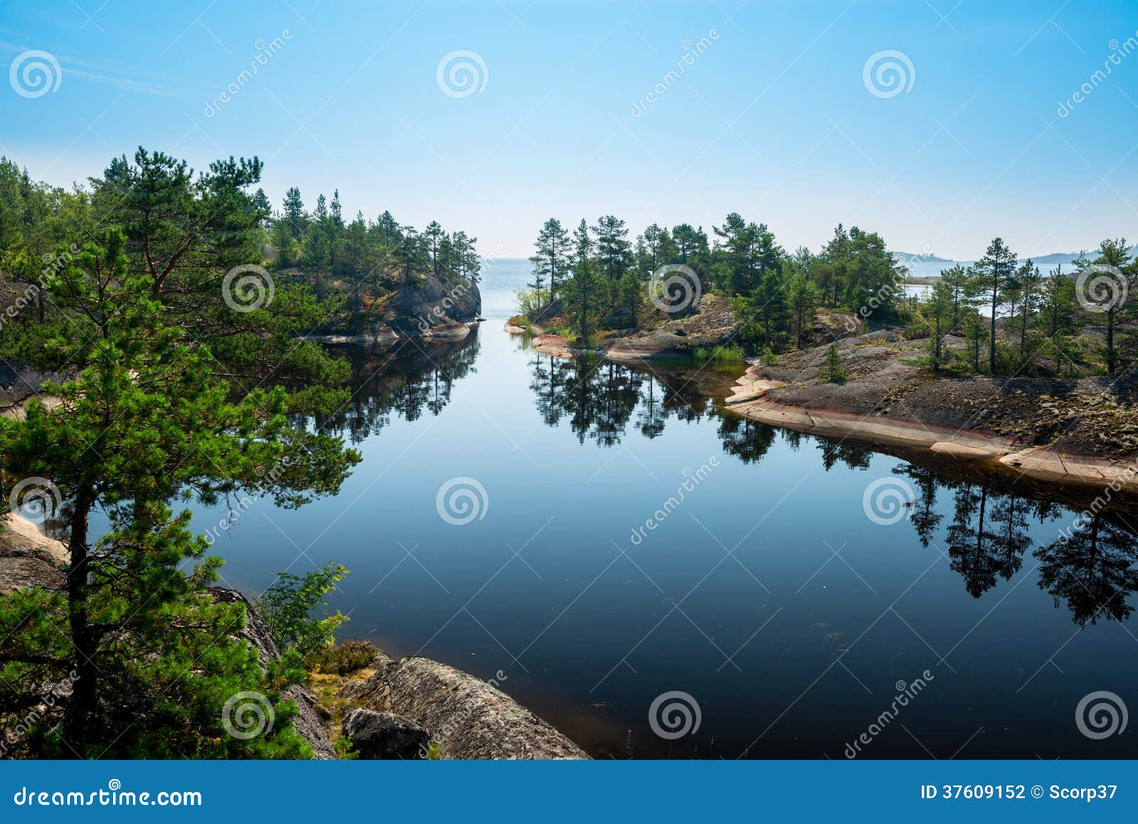 Lago ladoga foto de stock. Imagem de cenas, cena, nave - 37609152