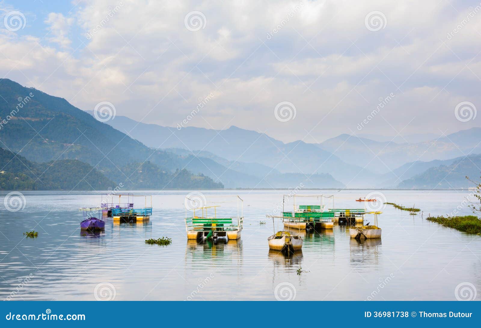 Lago Phewa em Pokhara foto de stock. Imagem de destino - 36981738
