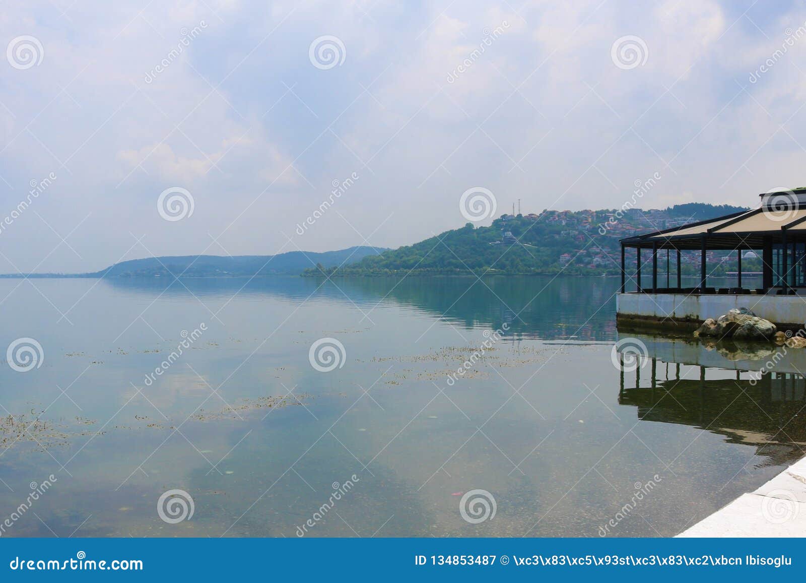 Lago Sapanca De Sakarya, Turquía Imagen de archivo - Imagen de golfo ...