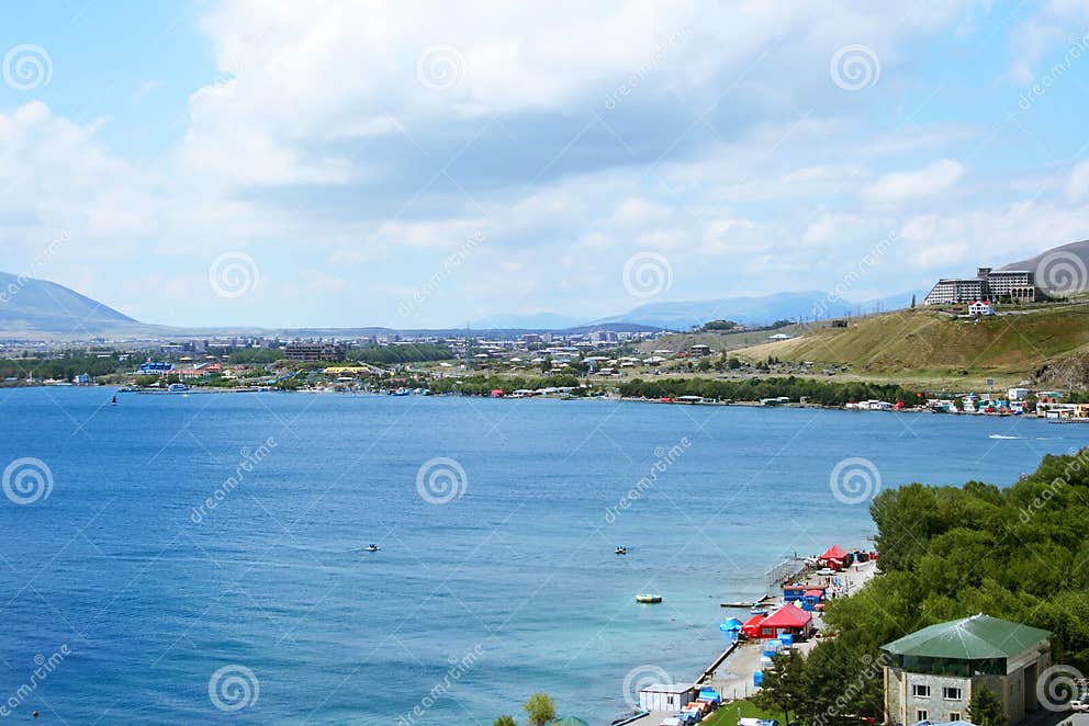 Lago Sevan foto de archivo. Imagen de barco, liquidar - 29532844