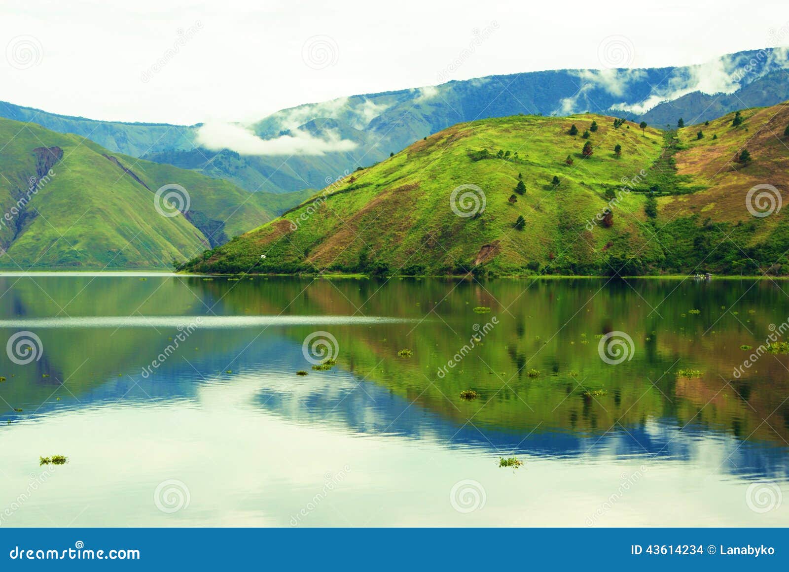 Lago Toba, Sumatra fotografia stock. Immagine di caldaia - 43614234