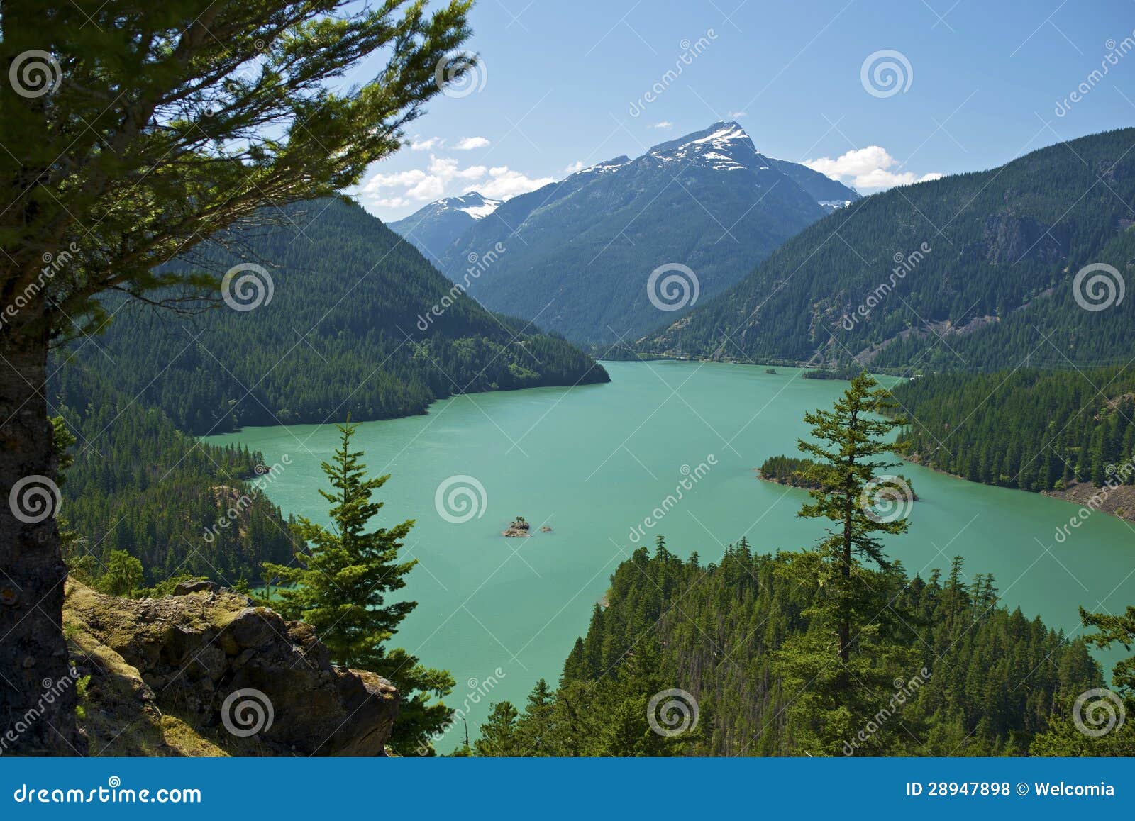 Lago Washington diablo foto de archivo. Imagen de horizonte - 28947898