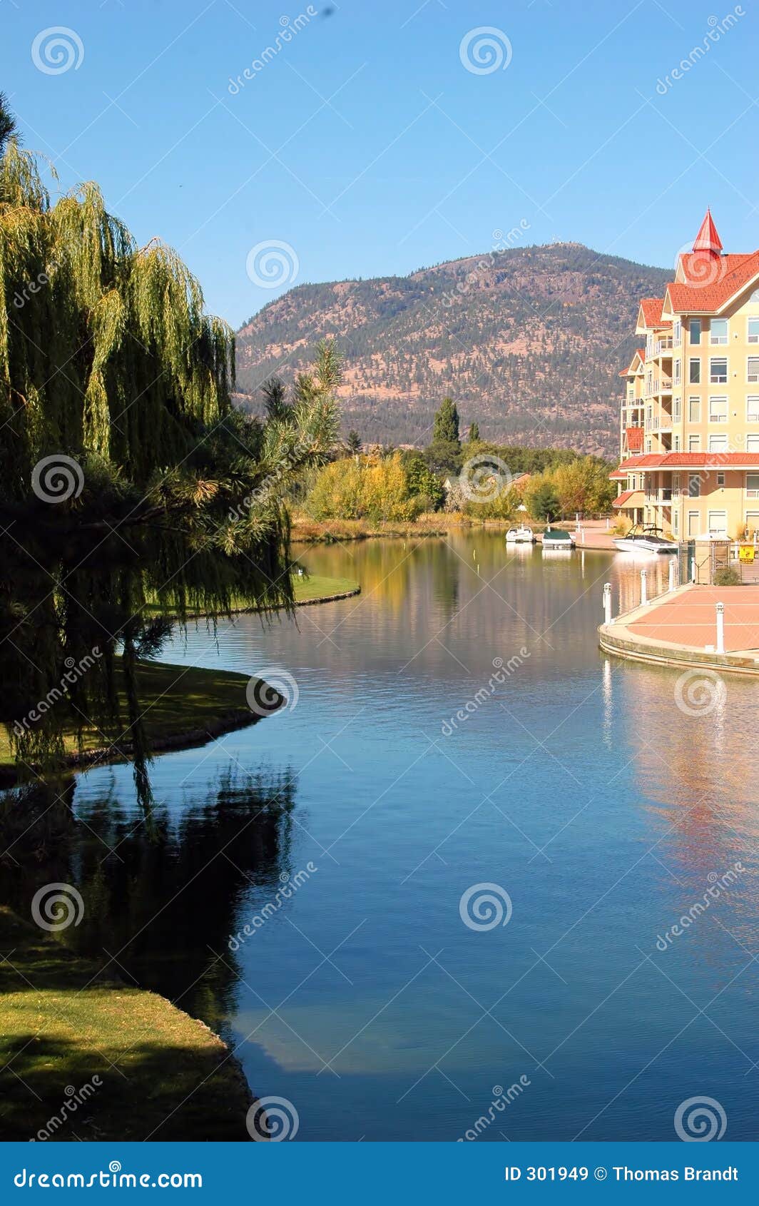 Waterfront Park Man-Made Lagoon Stock Image - Image of scenic, view: 301949