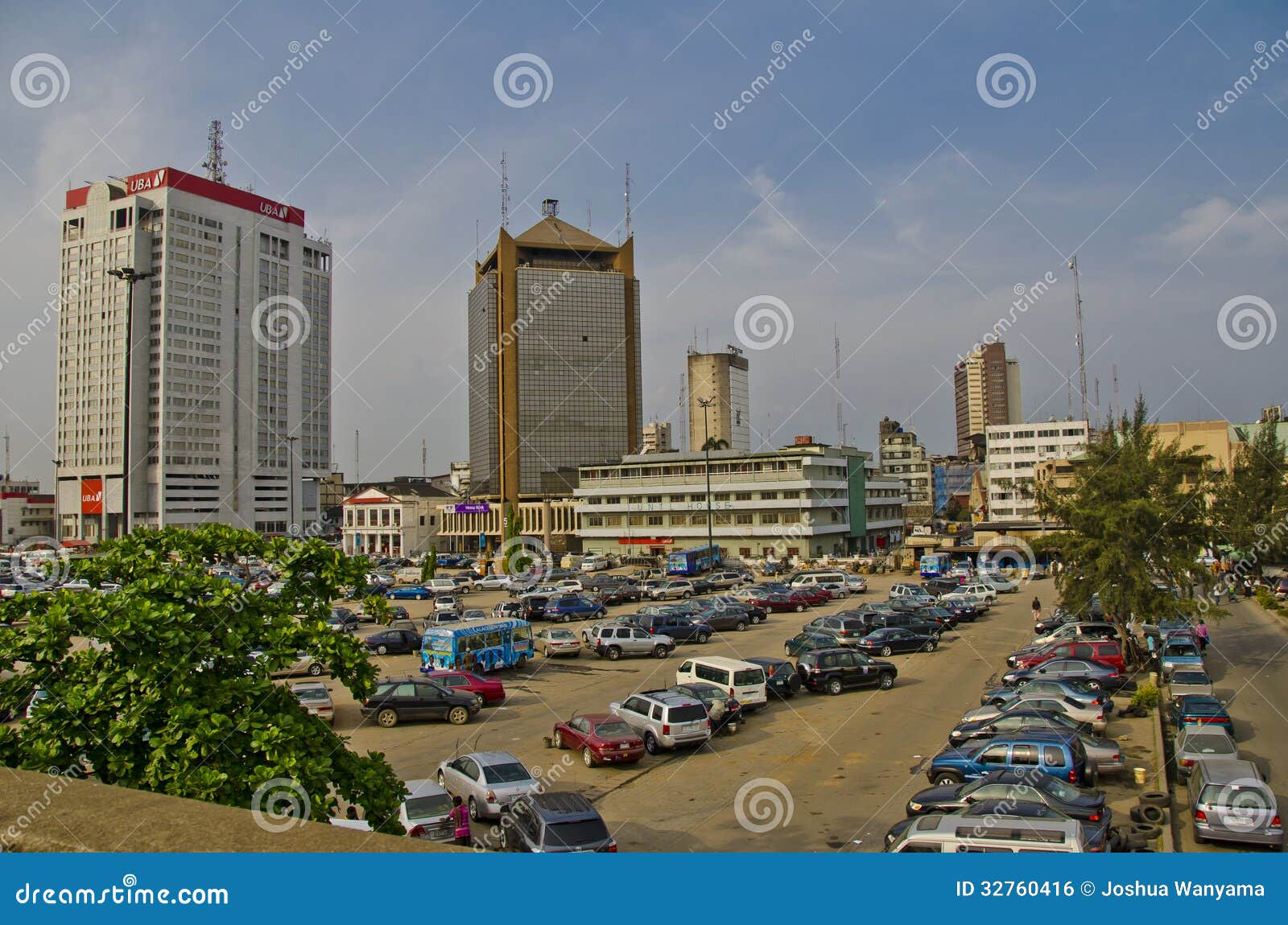 Lagos du centre photo éditorial. Image du cosmopolite - 32760416