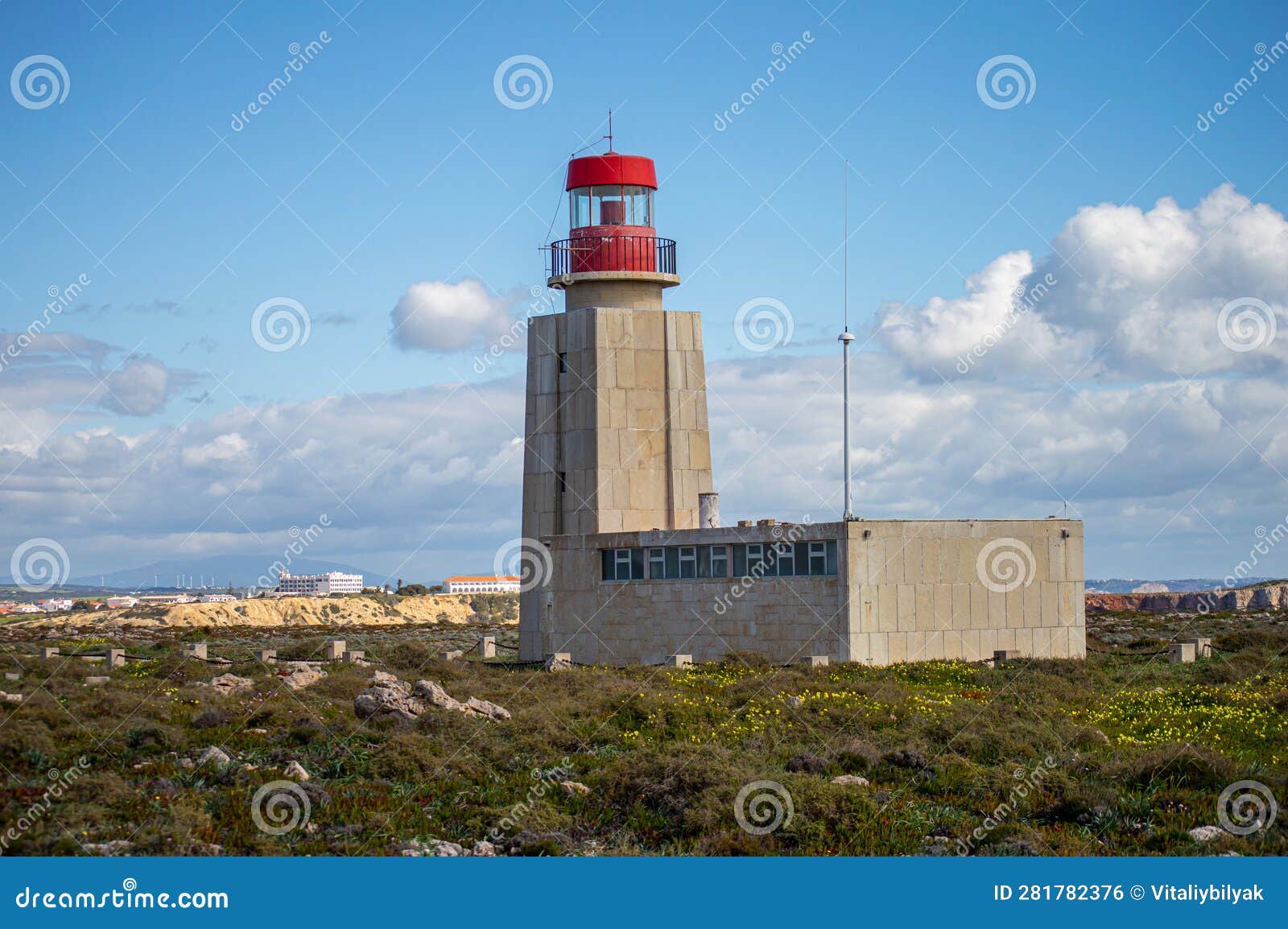 Lighthouse in Lagos, Portugal Editorial Photo - Image of cliffs, blue ...