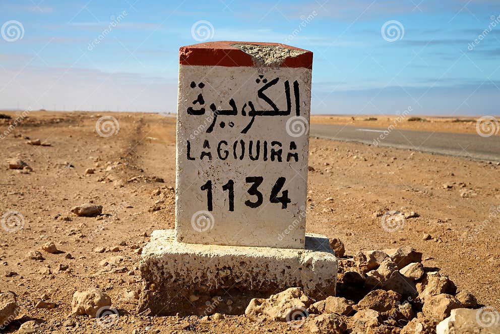Lagouira 1134 km stock image. Image of directional, clear - 18544493
