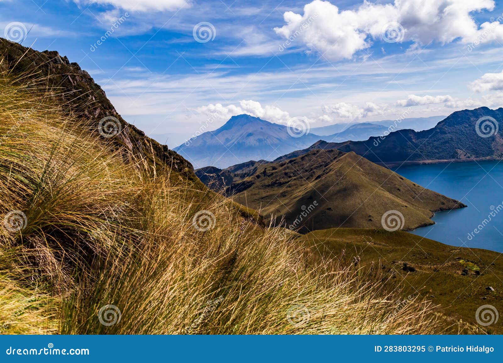 Lagunas de mojanda imagen de archivo. Imagen de cosechas - 283803295