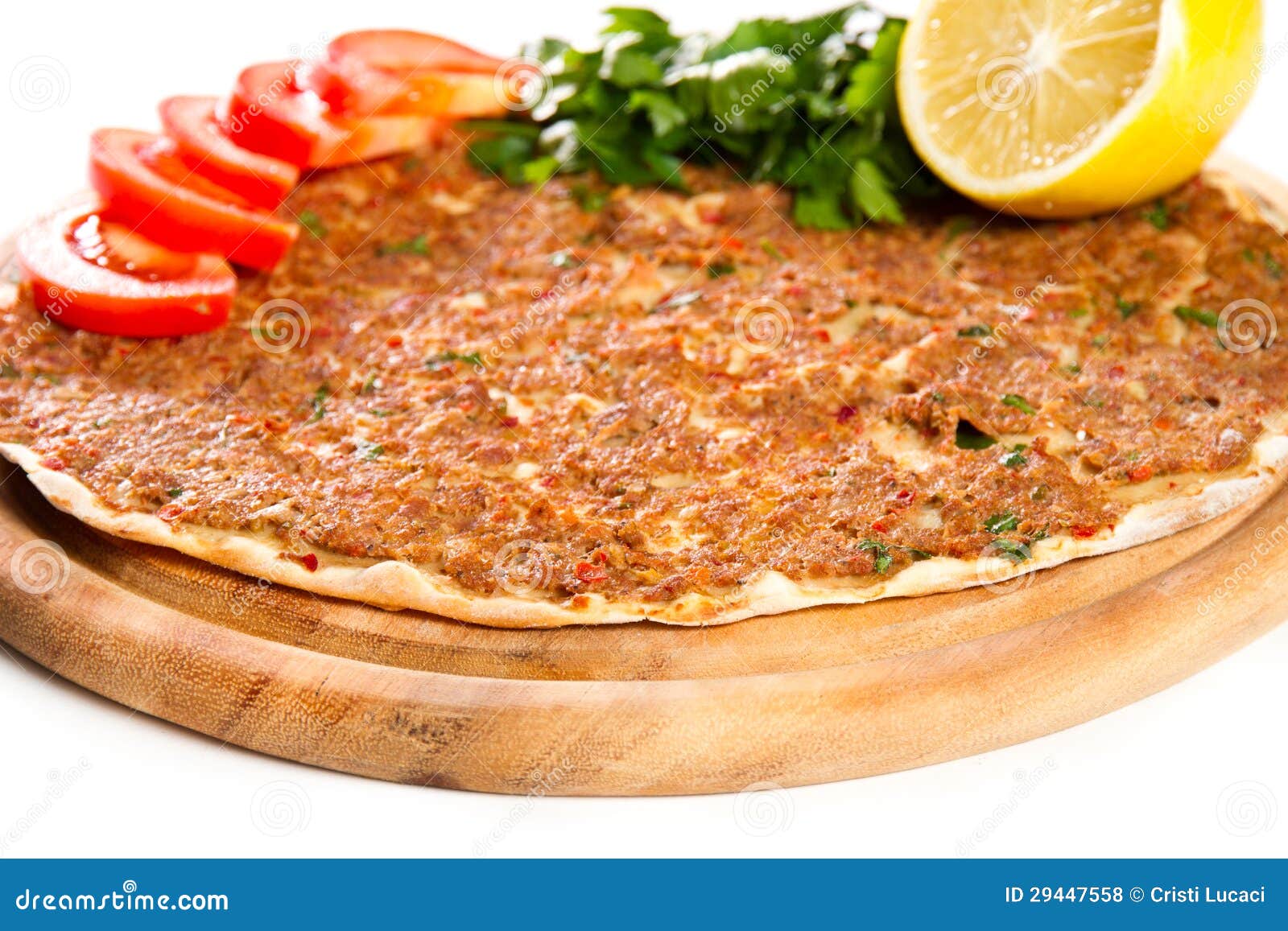 Lahmacun stockfoto. Bild von lehm, zwiebel, speisen, gekocht - 29447558