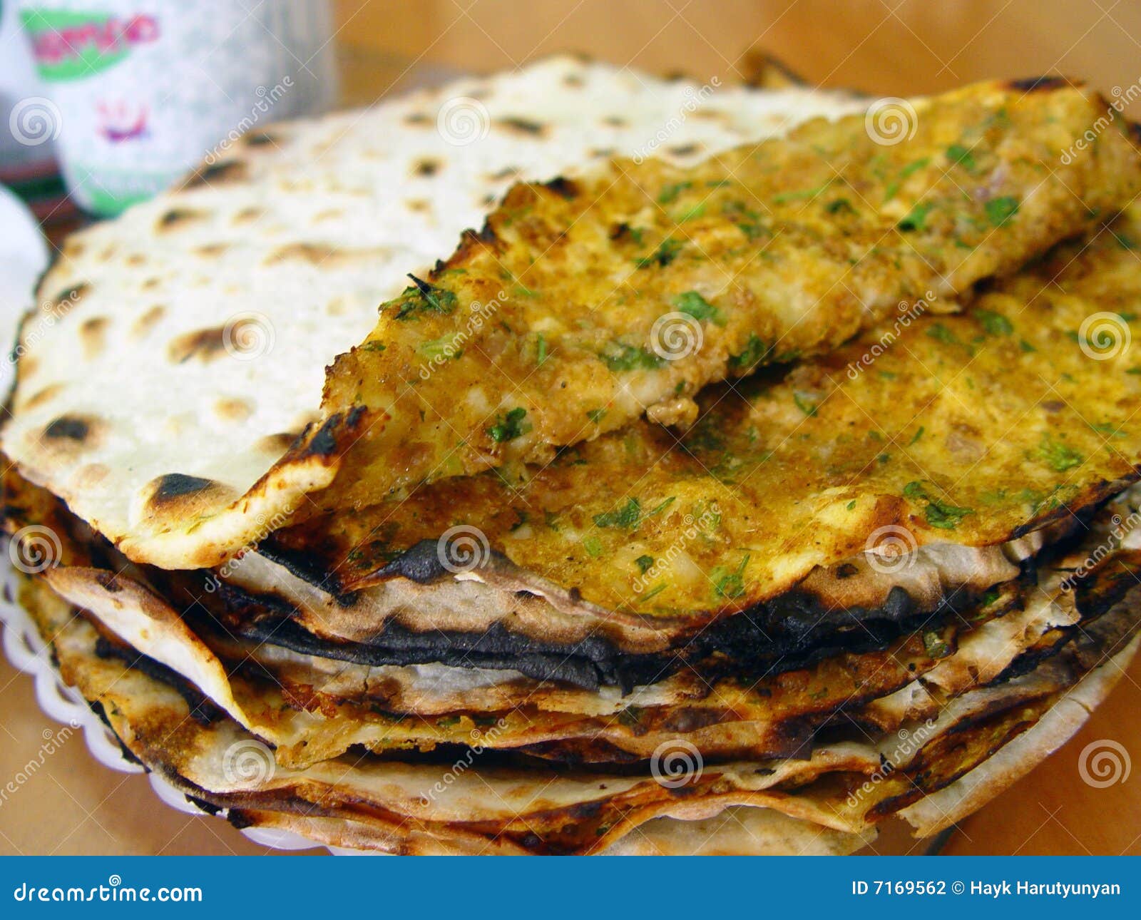 Lahmajoon - Lahmajo fotografia stock. Immagine di alimento - 7169562