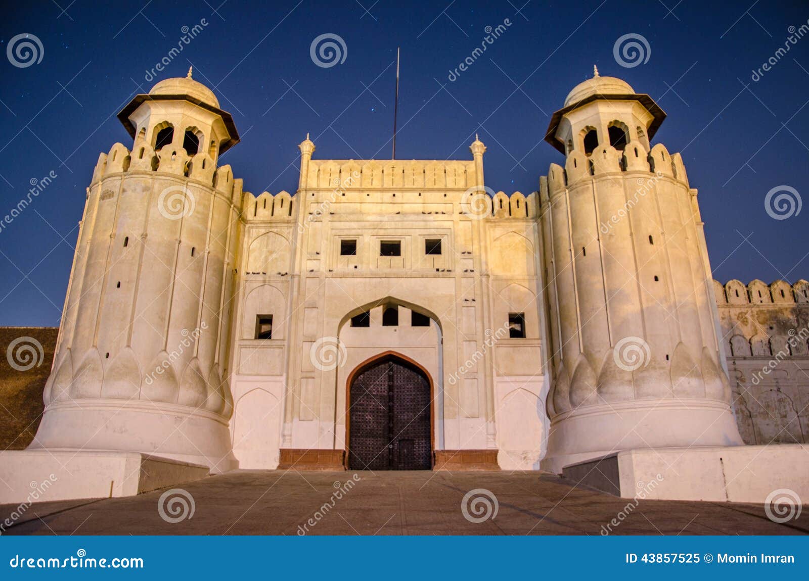Lahore Fort editorial image. Image of stars, masjid, pakistan - 43857525