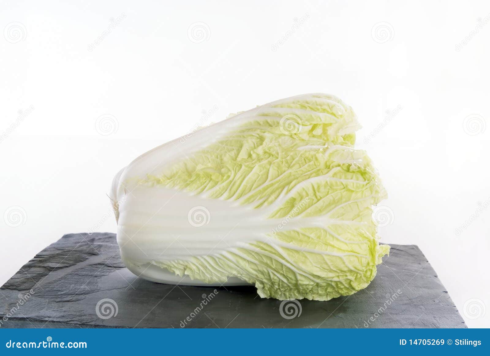 Laitue chinoise image stock. Image du manger, légume - 14705269