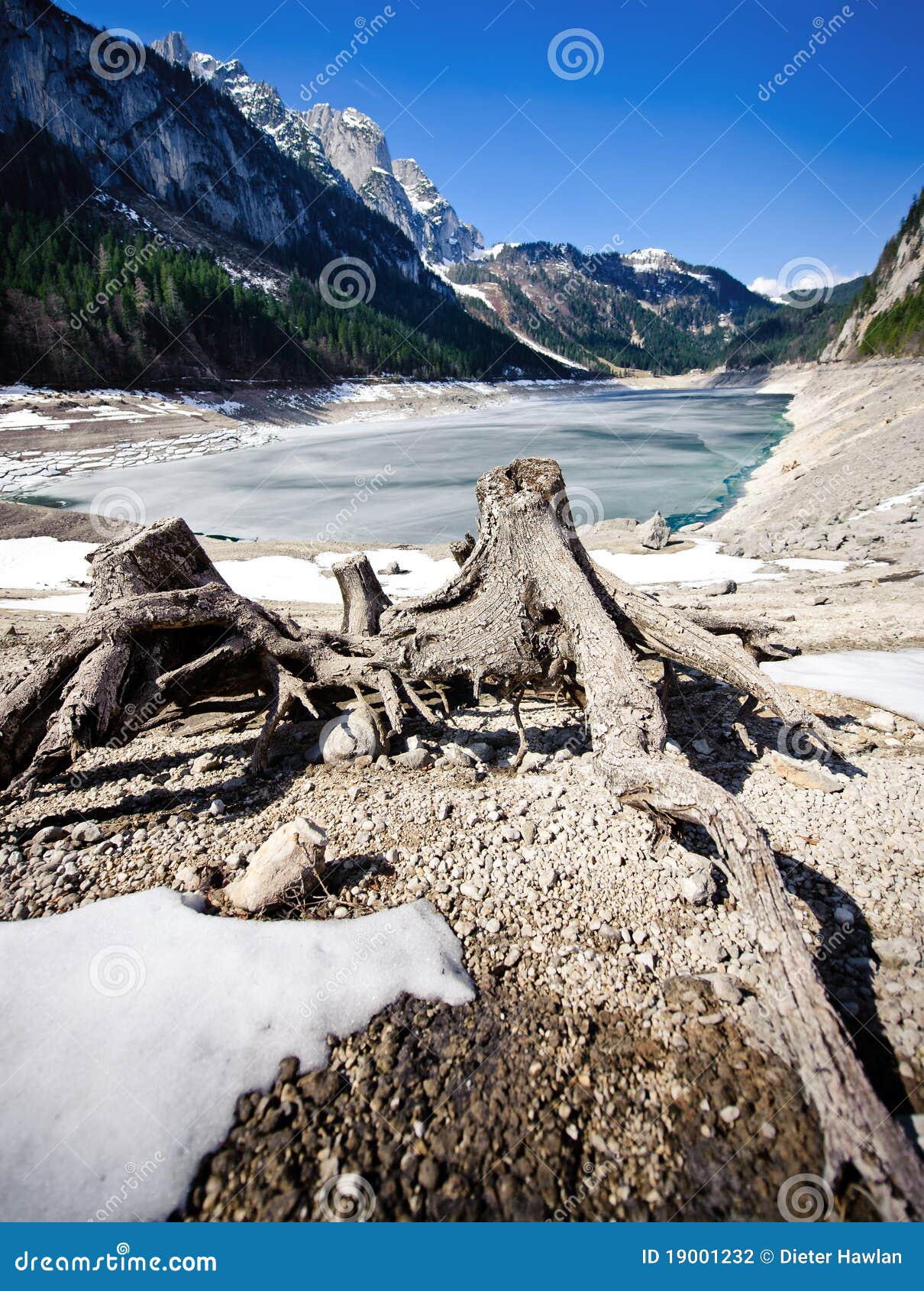 Lake in the Austrian Alps stock photo. Image of capped - 19001232