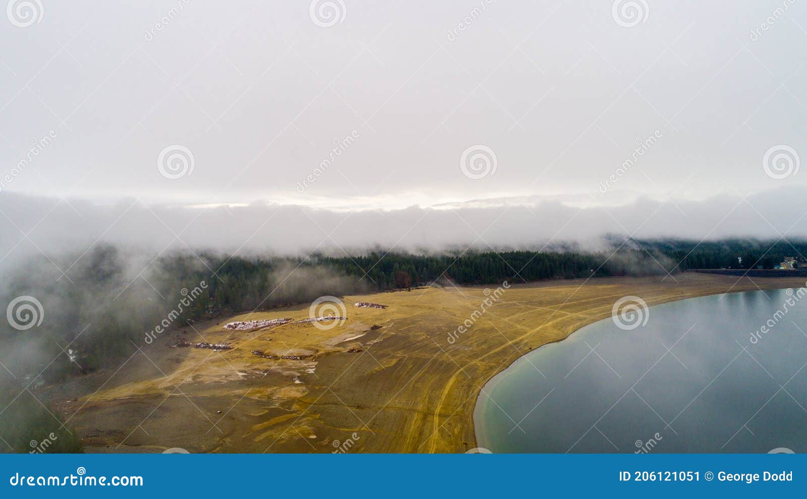 Lake Cle Elum in Washington State in December of 2020 Stock Image ...
