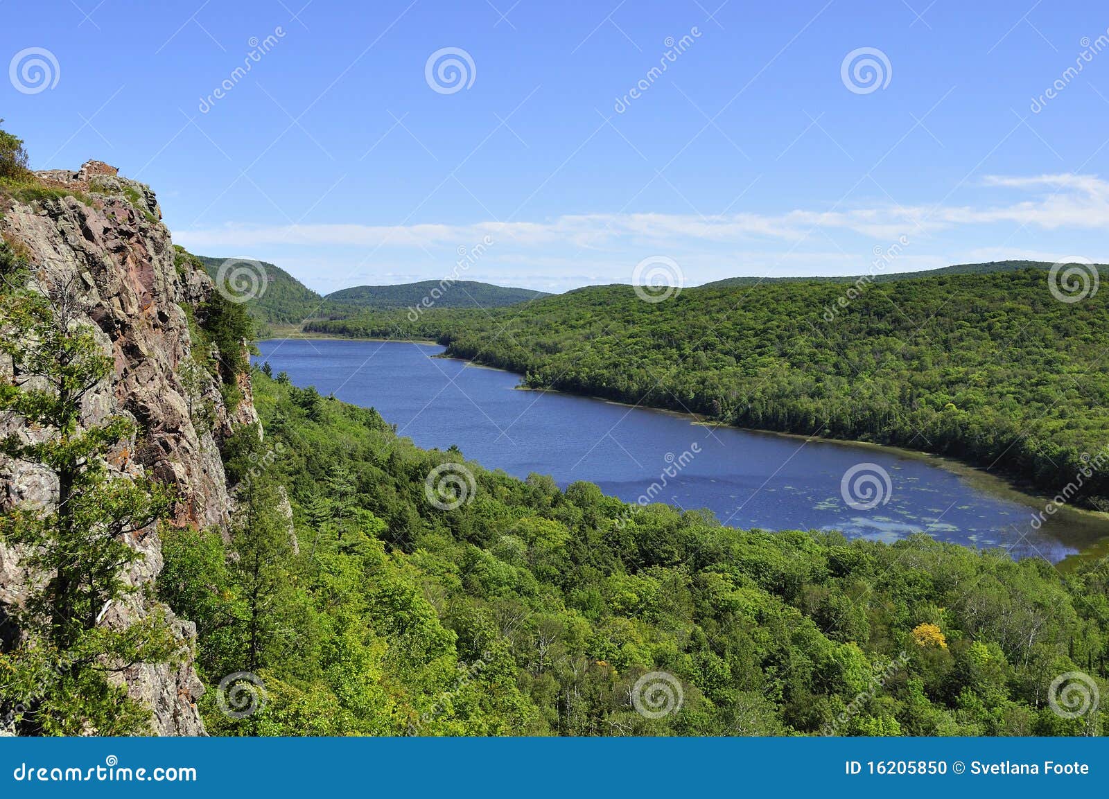 The Lake of the clouds stock photo. Image of blue, cliff - 16205850