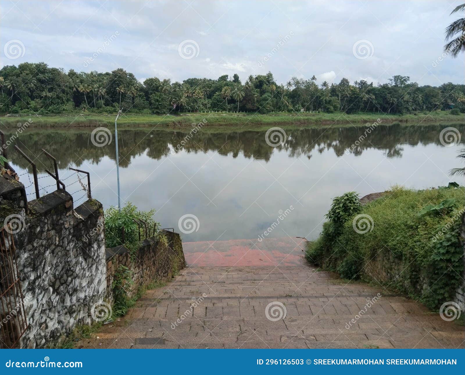 Lake Front Step Staircase, Lakeshore Stock Image - Image of front, step ...