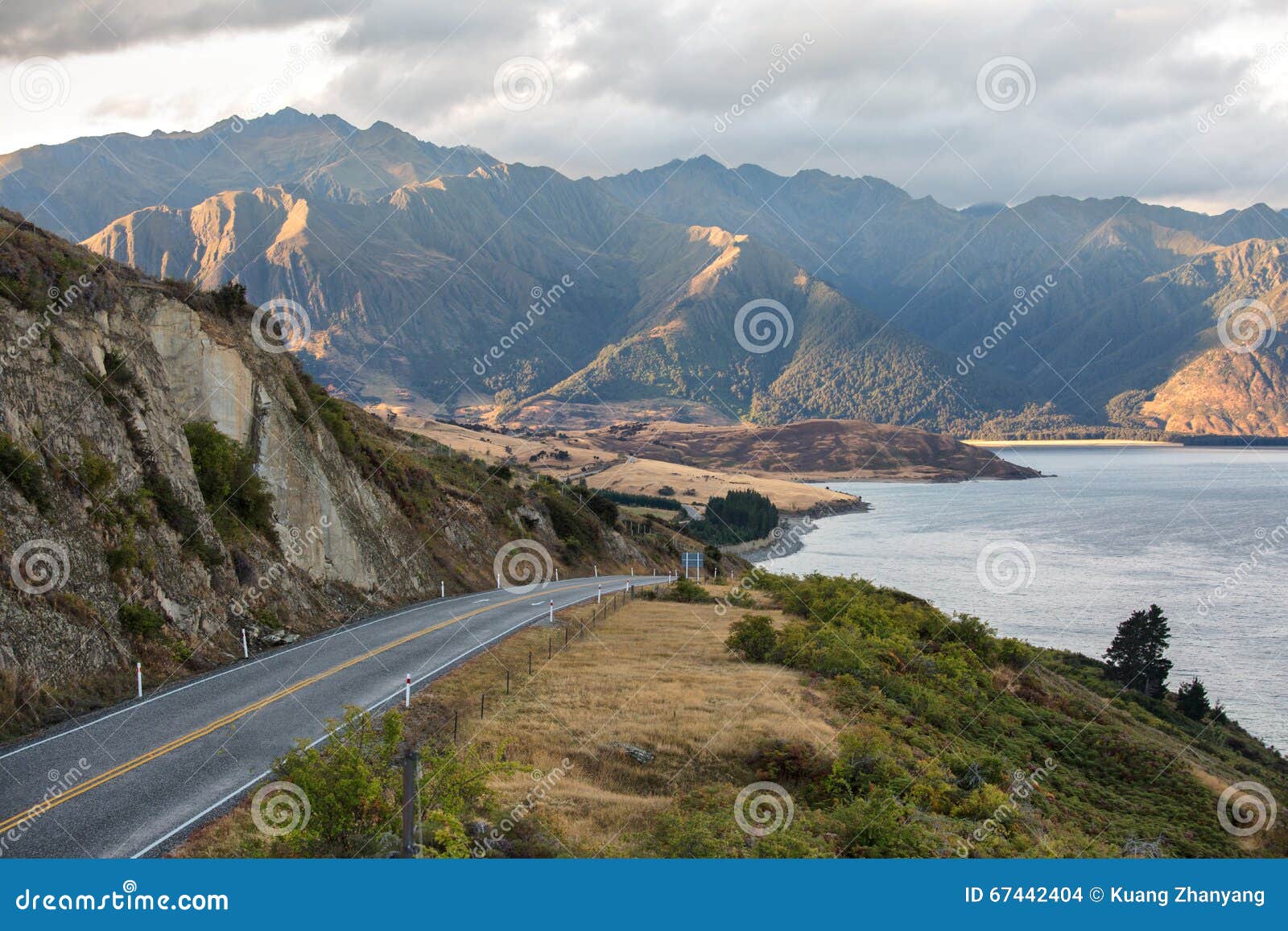 Lake Hawea stock photo. Image of mountain, sunset, composition - 67442404