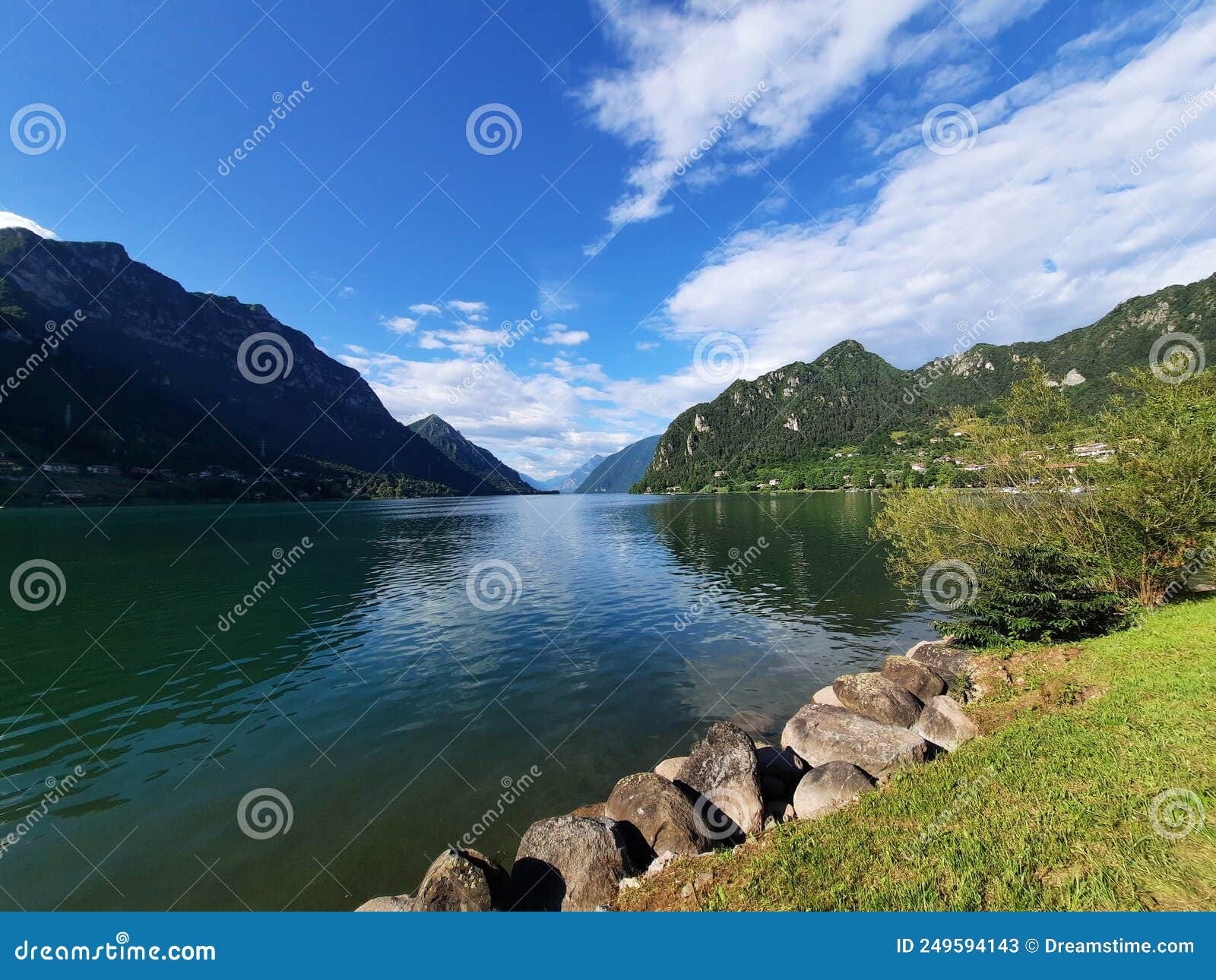 Lake idro italia stock image. Image of idro, natura - 249594143