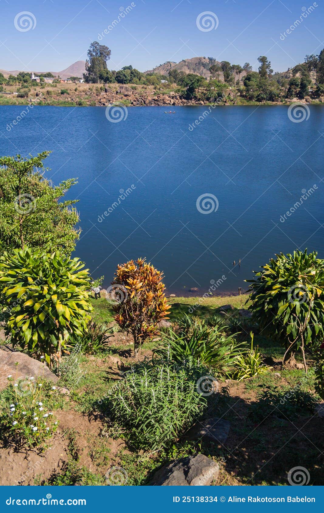 Lake Itasy arkivfoto. Bild av ekologisk, madagascar, himmel - 25138334
