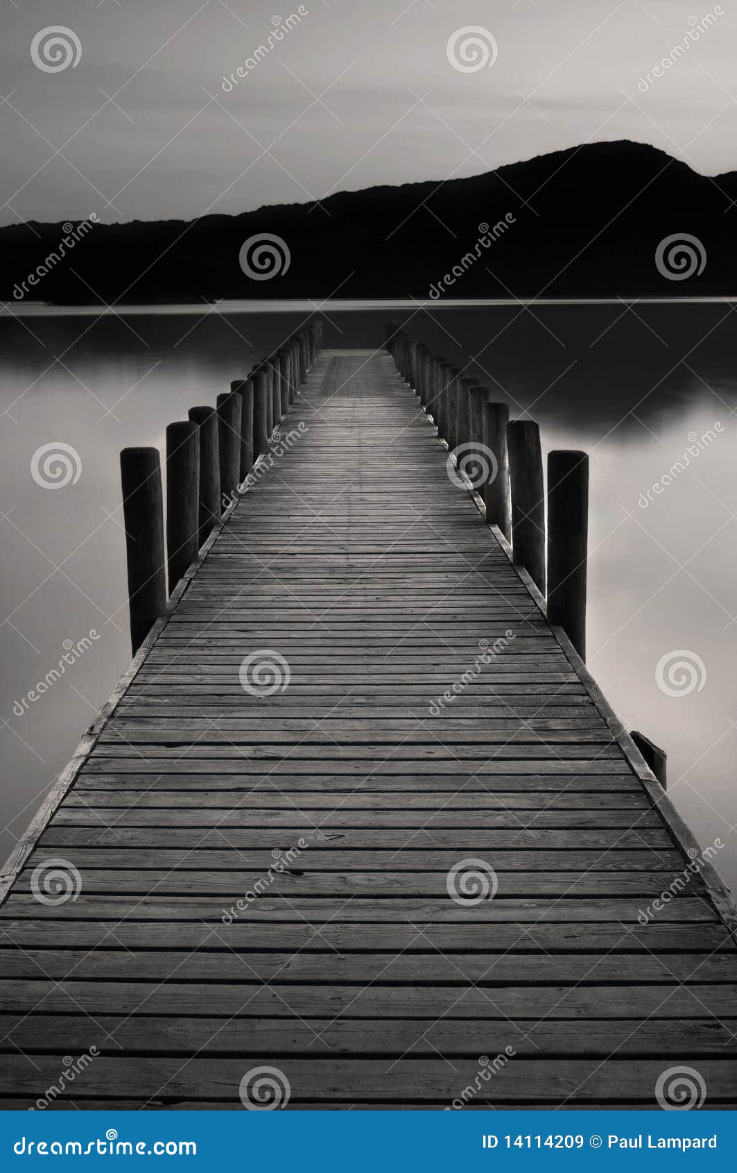 Lake Jetty at Coniston Water Stock Image - Image of beautiful, pier ...