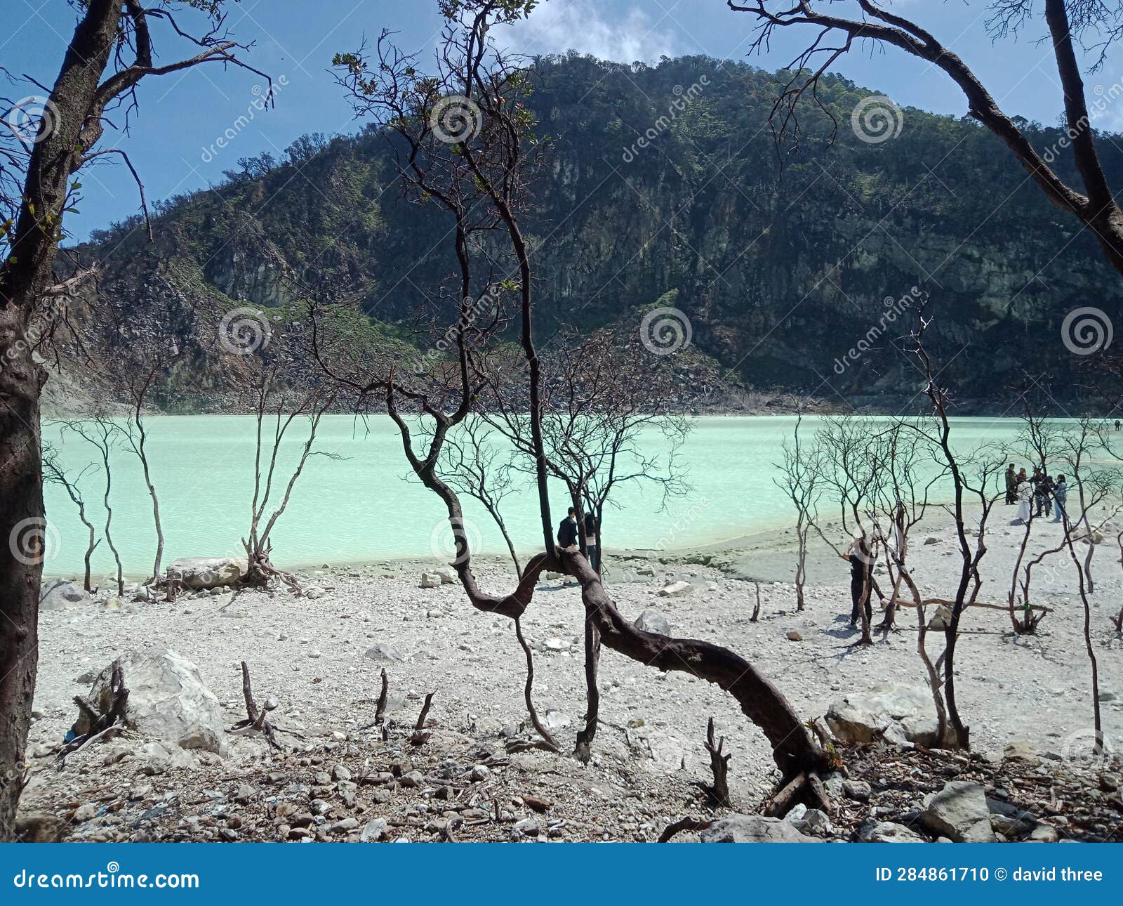 The lake looks so nice stock photo. Image of mount, outdoor - 284861710