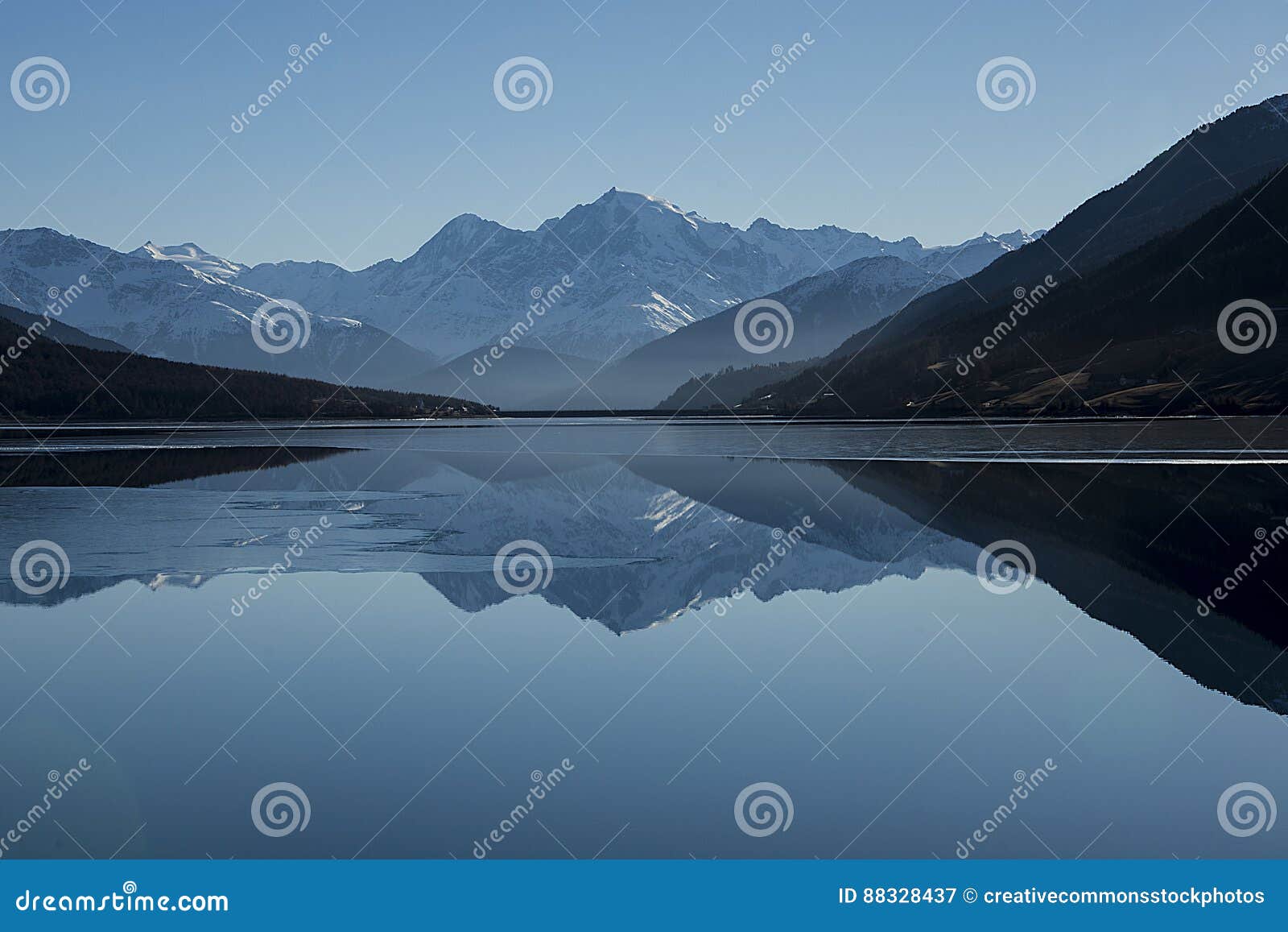 Lake And Mountain Reflection Picture. Image: 88328437