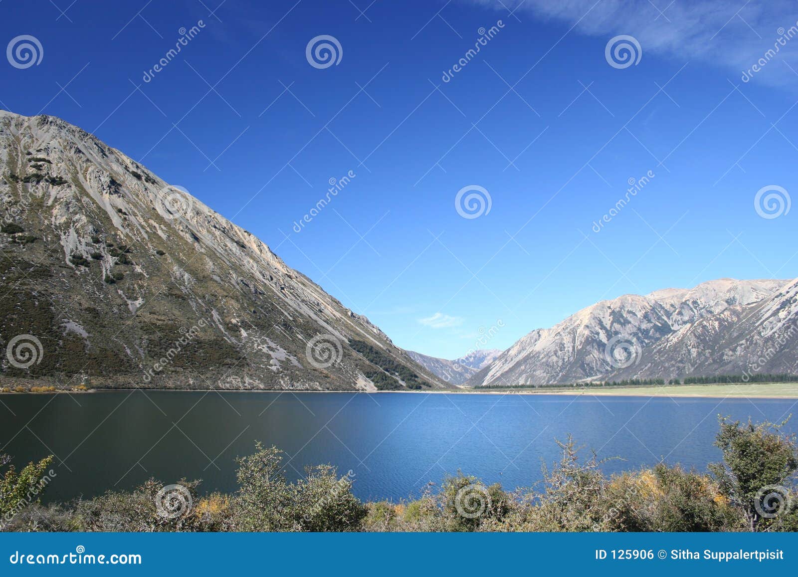 Lake Pearson / Moana Rua Wildlife Refuge Located In Craigieburn Forest ...