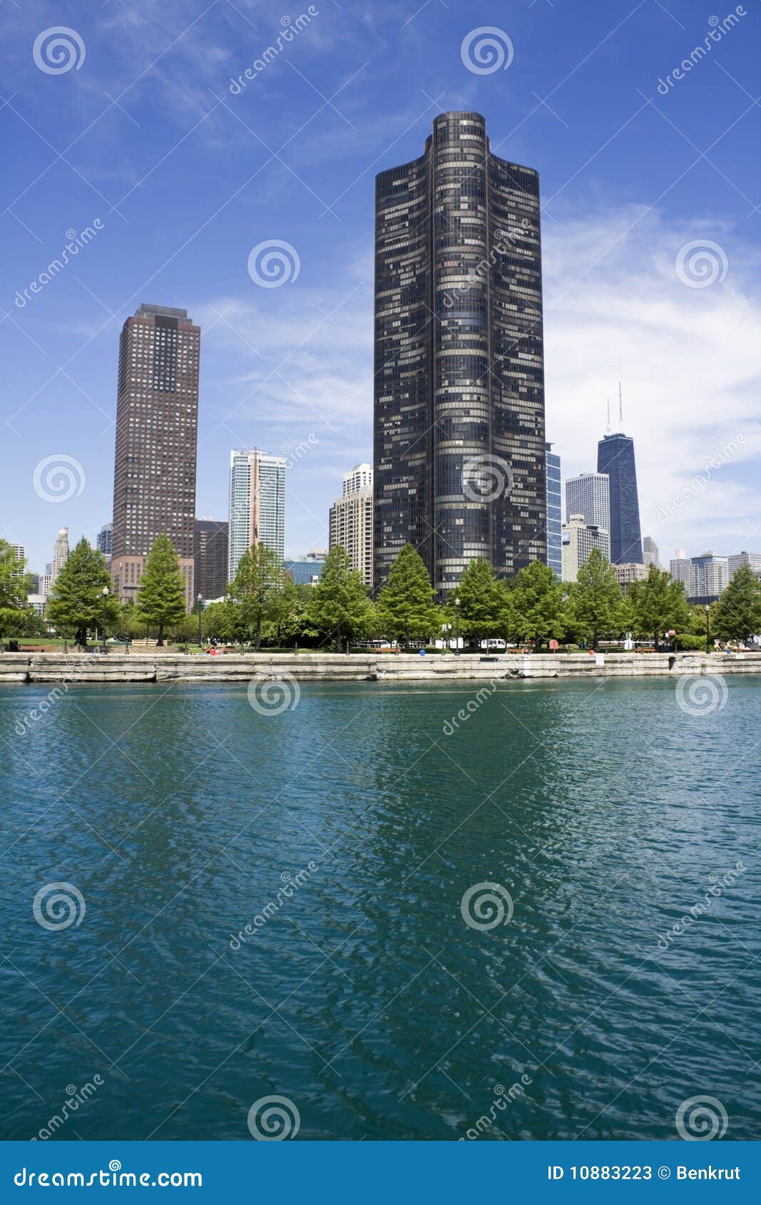 Lake Point Tower stock image. Image of lake, tower, urban - 10883223