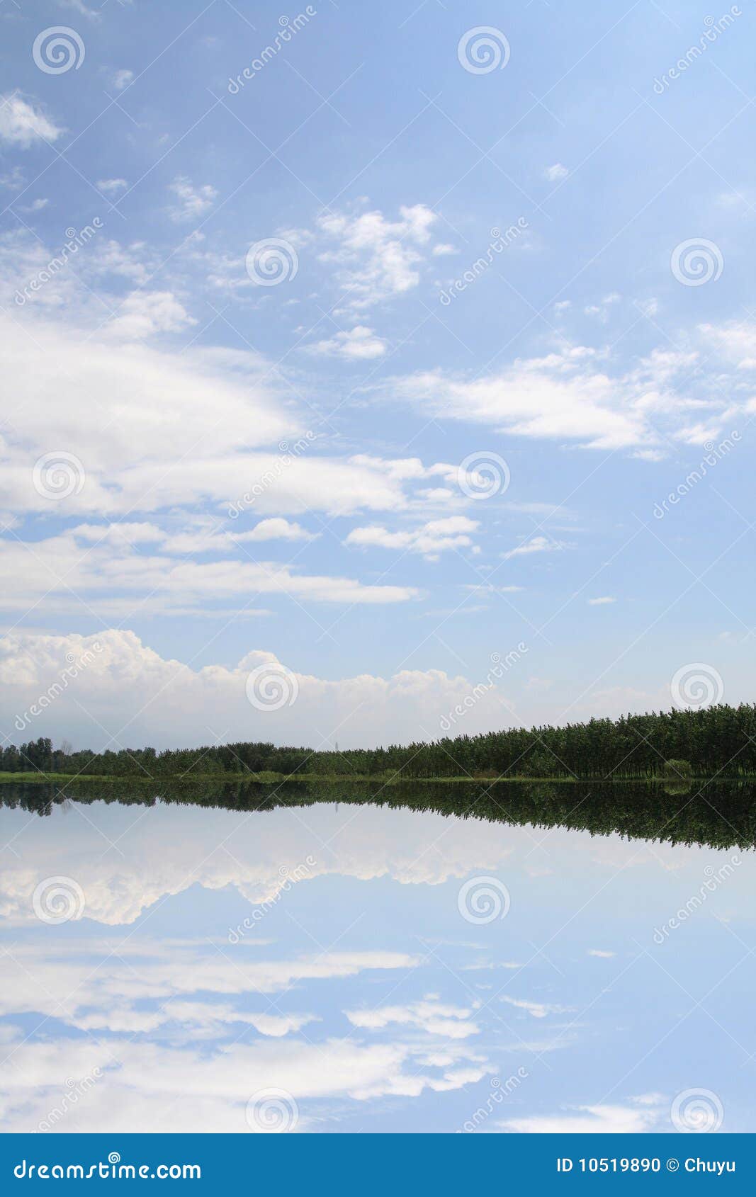 Lake and sky stock photo. Image of scenery, reflection - 10519890