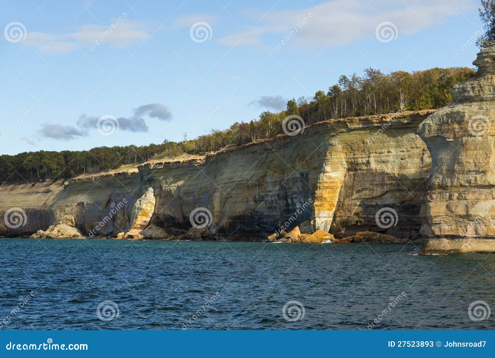Lake Superior Cliff stock image. Image of great, coast - 27523893