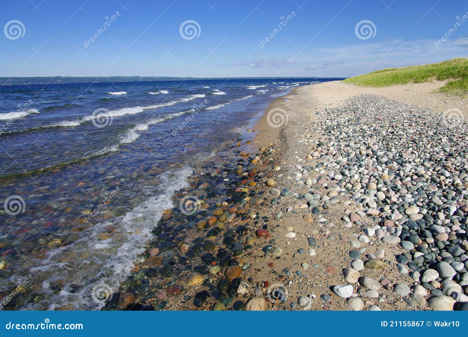 Lake Superior Shoreline stock image. Image of lakeshore - 21155867