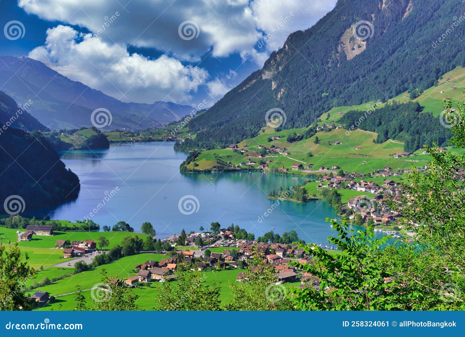 Lake in Swiss Alps stock image. Image of green, europe - 258324061