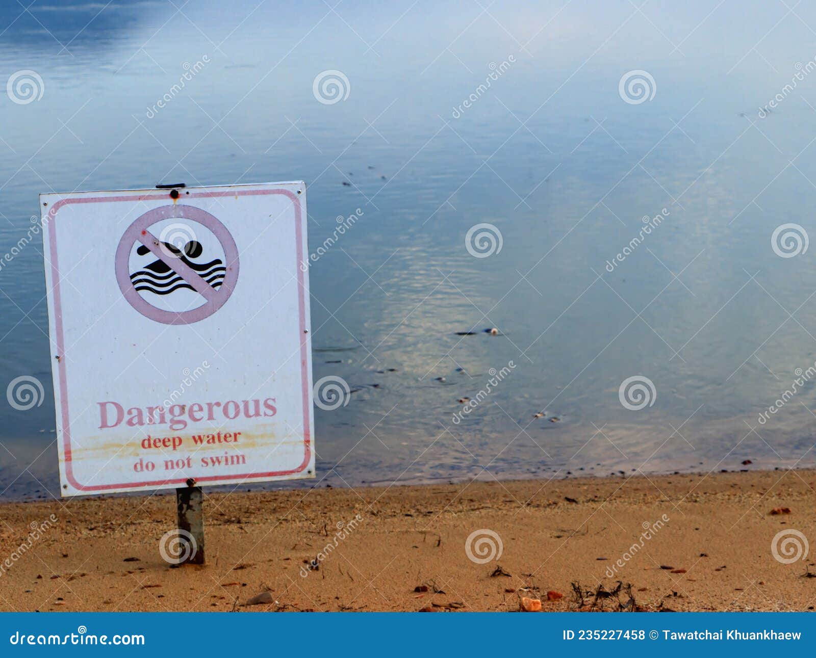 Lake with Warning Signs Prohibiting Swimming Stock Photo - Image of ...