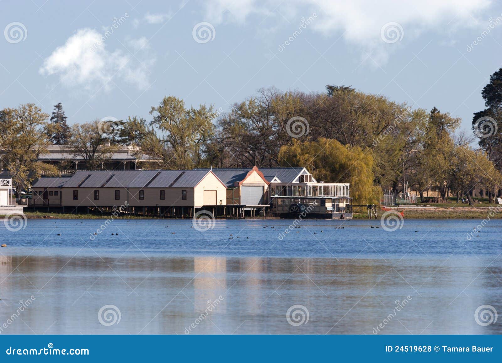Lake Wendouree, Australia stock photo. Image of outdoor - 24519628