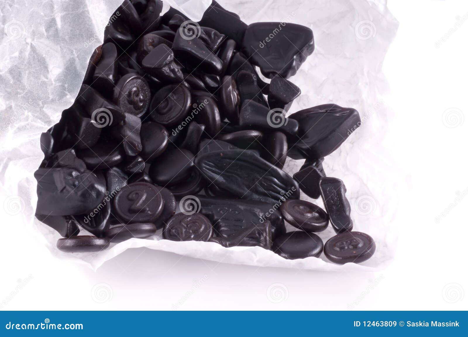 Lakritze. stockbild. Bild von kegel, schwarzes, geschmackvoll - 12463809