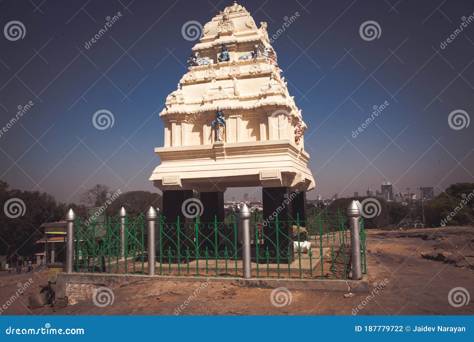 Lal bagh park temple editorial photography. Image of classical - 187779722