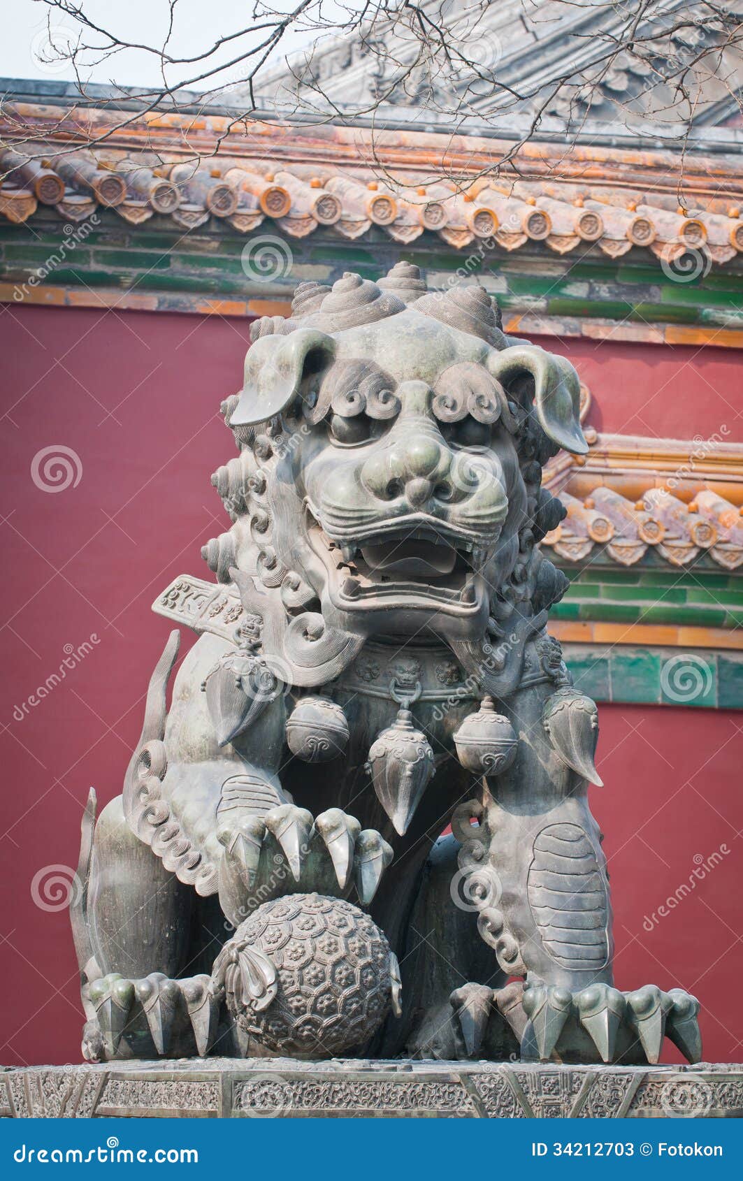 Lama Temple imagen de archivo. Imagen de estatua, famoso - 34212703