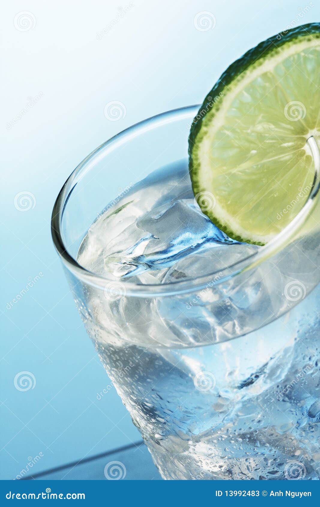 Lame, Lemon juice with ice stock image. Image of slice - 13992483