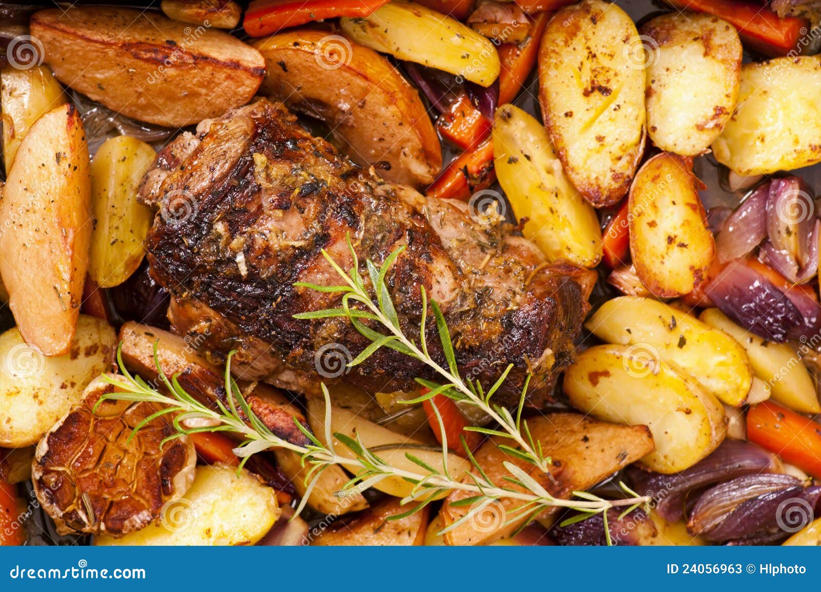 Lammbraten stockbild. Bild von rolle, rustikal, rindfleisch - 24056963